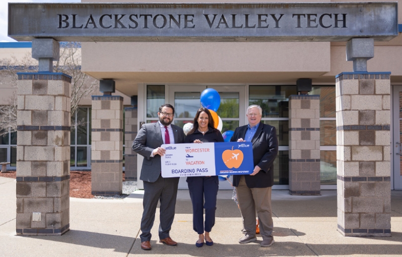 Massport and JetBlue Announce Winners of Education Vacation Sweepstakes | Massport